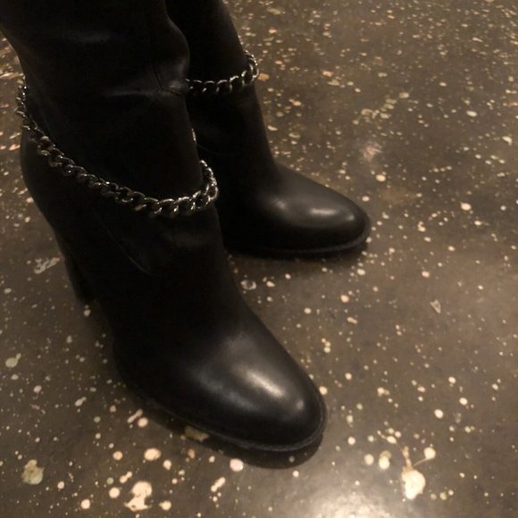 DUNDAS | Shoes | Dundas X Revolve Kate Boots Black Leather Fur Chain ...